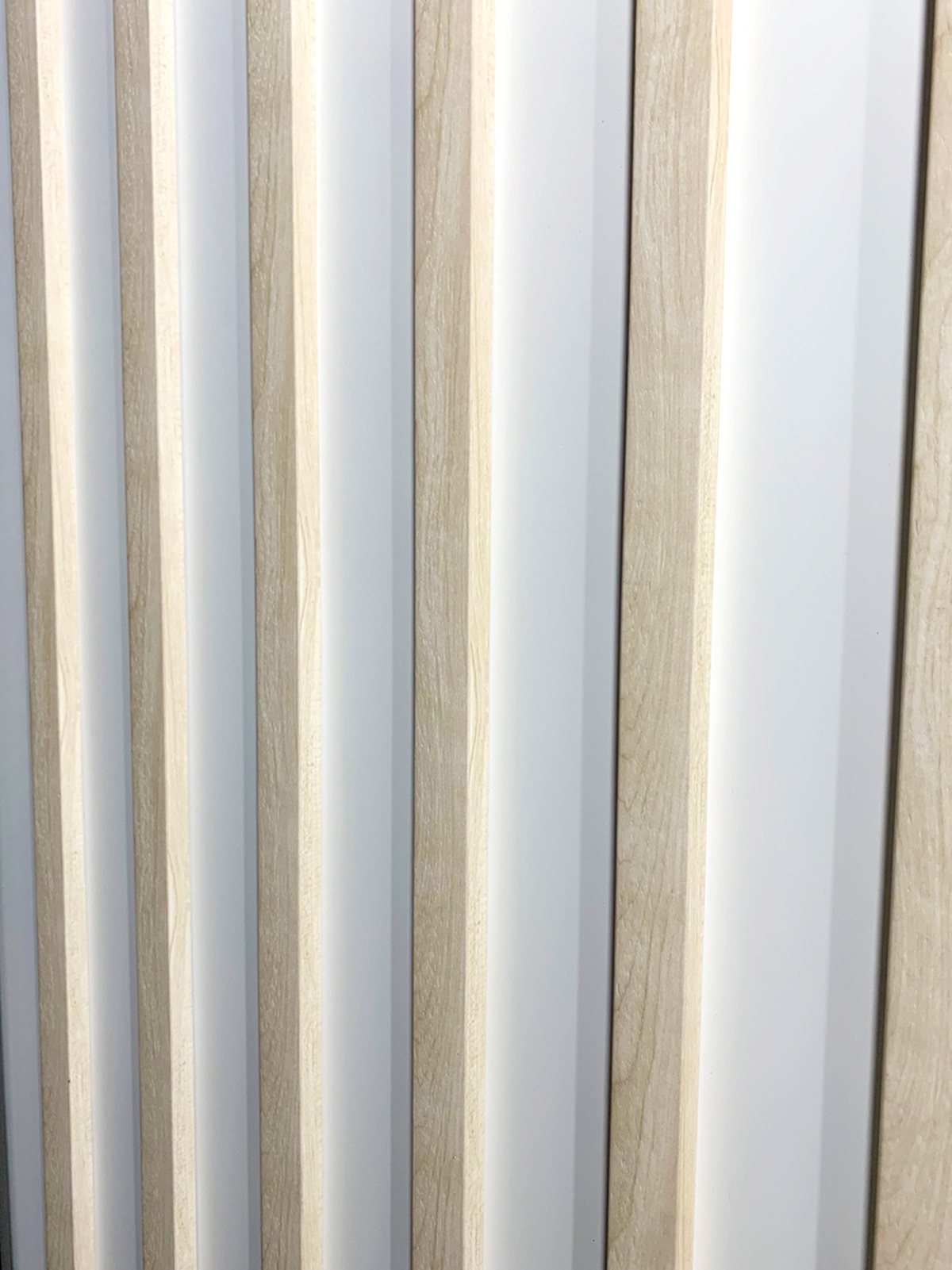 L010 - متجر المختص للديكور